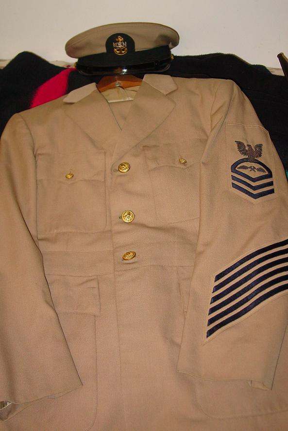 Navy uniforms +.. - NAVAL & SEA SERVICE UNIFORMS - U.S. Militaria Forum