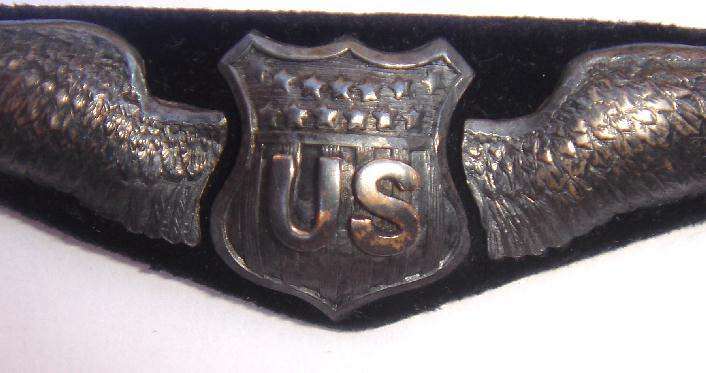 WW1 Dunham pattern Metal Wing / Real?? / Maker - WING BADGES - U.S ...