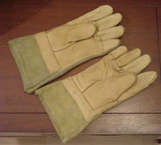 USMC BARB WIRE GLOVES - FIELD & PERSONAL GEAR SECTION - U.S. Militaria ...