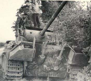 ETO (mostly) Armored Photos - EPHEMERA, PHOTOGRAPHS & MILITARY ARTWORK ...