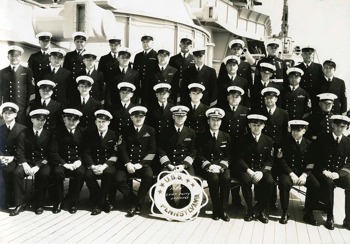 1930s US Navy Chief Uniforms - NAVAL & SEA SERVICE UNIFORMS - U.S ...