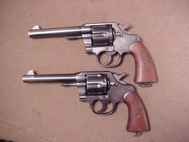 M1917 revolver WW2 swivel holster - FIELD & PERSONAL GEAR SECTION - U.S ...