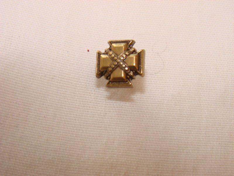 UDC WWII Cross of Military Service - MEDALS & DECORATIONS - U.S ...