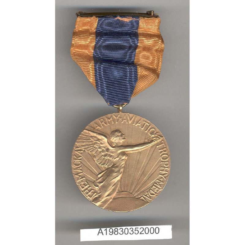 Army Aviation MacKay trophy medal? - MEDALS & DECORATIONS - U.S ...