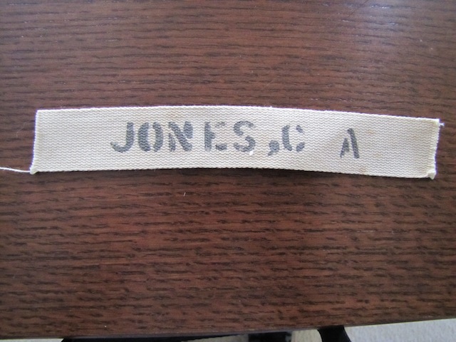 WWII Airborne Name Tape: M42 Jump Jacket? - UNIFORMS - U.S. Militaria Forum