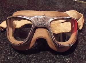 B7 GOGGLES BY "AMERICAN OPTICAL" - FLYING HELMETS AND ACCESSORIES - U.S ...