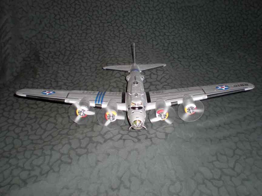B-17b Academy 1:72 - MODELING - U.S. Militaria Forum