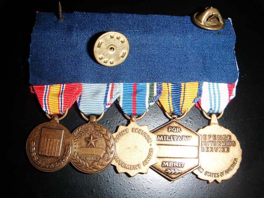 5 Place Mini Medal Bar - MEDALS & DECORATIONS - U.S. Militaria Forum