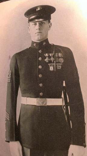 USMC Photograph wearing a Navy Cross and DSC - MEDALS & DECORATIONS - U ...