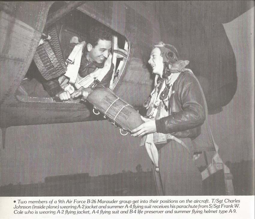 WW2 A3-A4 Parachute Packs - FIELD & PERSONAL GEAR SECTION - U.S ...