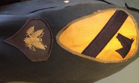 1st CAV Patch & SP4 Rank on AG44 Jacket - ARMY AND USAAF - U.S ...