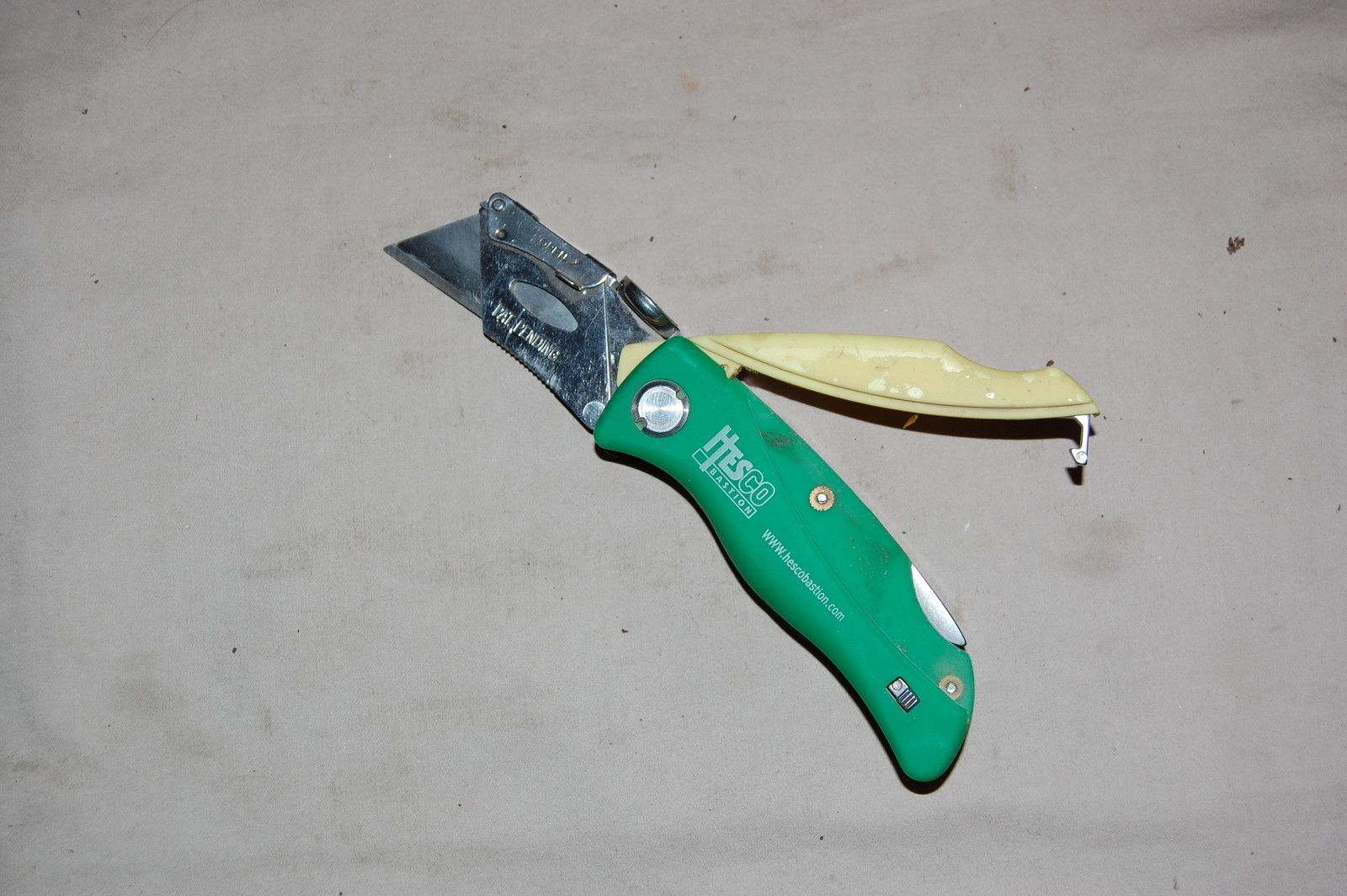 The HESCO Knife - War on Terrorism Item - EDGED WEAPONS - U.S ...
