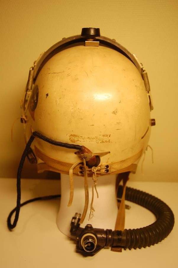 P-4A flight helmet - FLYING HELMETS AND ACCESSORIES - U.S. Militaria Forum