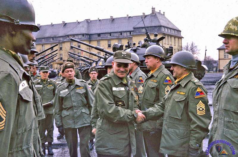 Distinguished Infantry Squad 1968 - ARMY AND USAAF - U.S. Militaria Forum