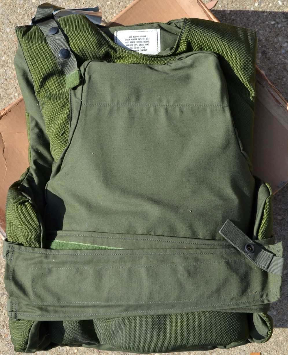 Vietnam 1969 Variable Type Body Armor for Ground Troops-NEW In Issue ...