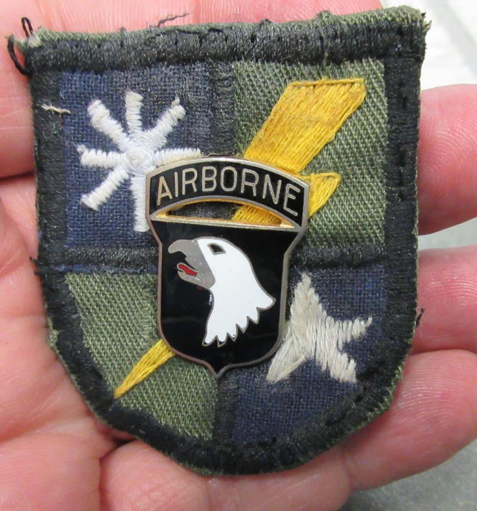 Help with 101st/Ranger(?) flash - ARMY AND USAAF - U.S. Militaria Forum