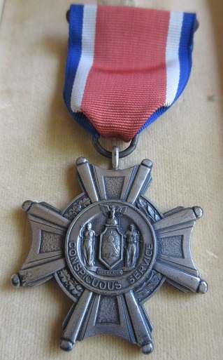 The New York Conspicuous Service Cross. - MEDALS & DECORATIONS - U.S ...