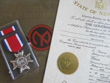 The New York Conspicuous Service Cross. - MEDALS & DECORATIONS - U.S ...