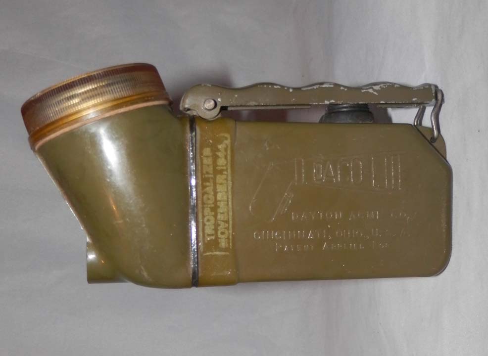 Daco-Lite, hand operated flash light - FIELD & PERSONAL GEAR SECTION ...