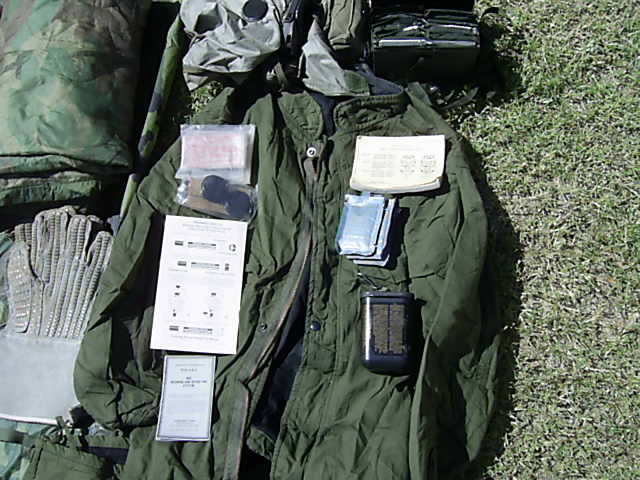 Individual/organizational issue items/clothing bag in 80s and 90s ...