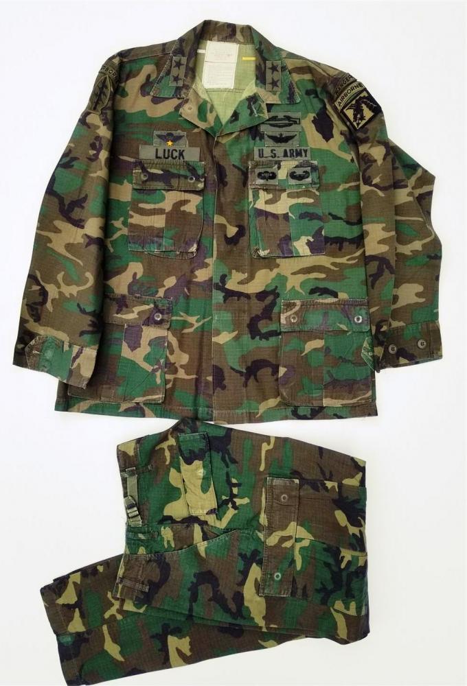 Major General Gary Luck Woodland Camouflage Uniform Set - CAMOUFLAGE ...