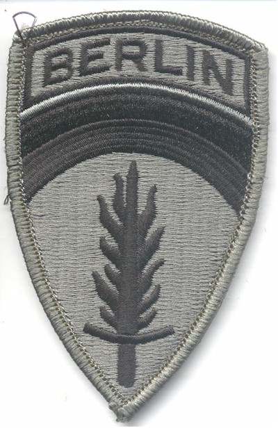 Berlin Brigade or Berlin Related Insignia - Page 2 - ARMY AND USAAF - U ...