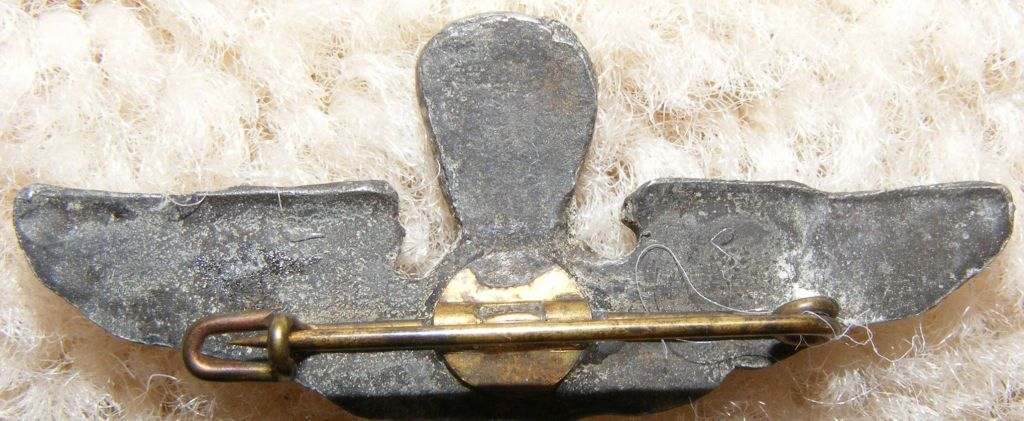 WWII POW LEAD WINGS - PRISONERS OF WAR / P.O.W.'S - U.S. Militaria Forum