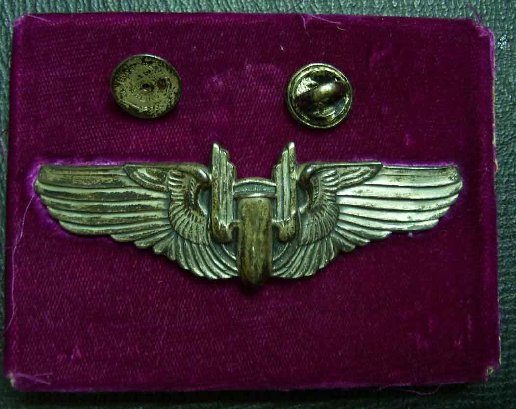AAF Graduation Gunner Wing in Box with note - WING BADGES - U.S ...