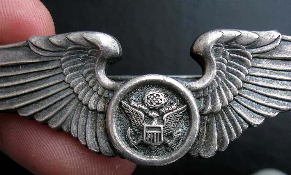 Interesting two-piece Aircrew wing - WING BADGES - U.S. Militaria Forum