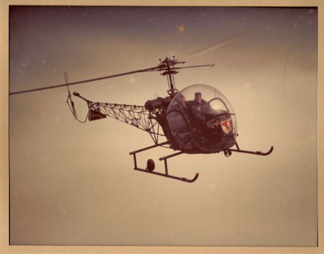 Bell Model 47 Helicopter - MILITARY AIRCRAFT & AVIATION - U.S ...