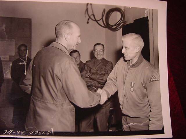 Lt Gen Patch Awards Medal to 7th Army - EPHEMERA, PHOTOGRAPHS ...