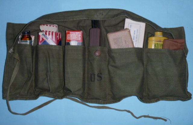 G.I. toiletry roll. - FIELD & PERSONAL GEAR SECTION - U.S. Militaria Forum