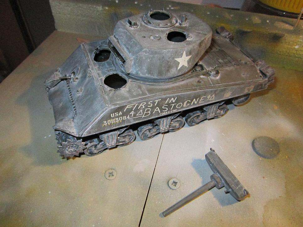 Sherman M4A3E2 Jumbo "COBRA KING" - MODELING - U.S. Militaria Forum