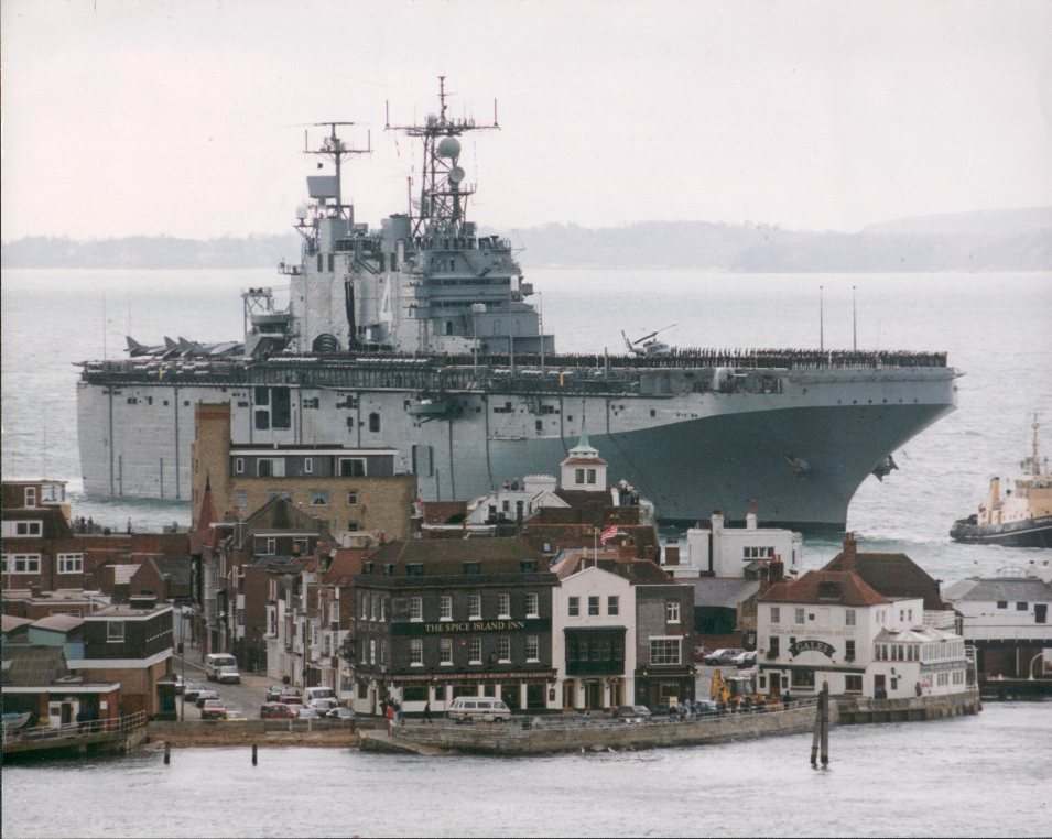 USS Nassau (LHA-4) - MILITARY SHIPS AND VESSELS - U.S. Militaria Forum