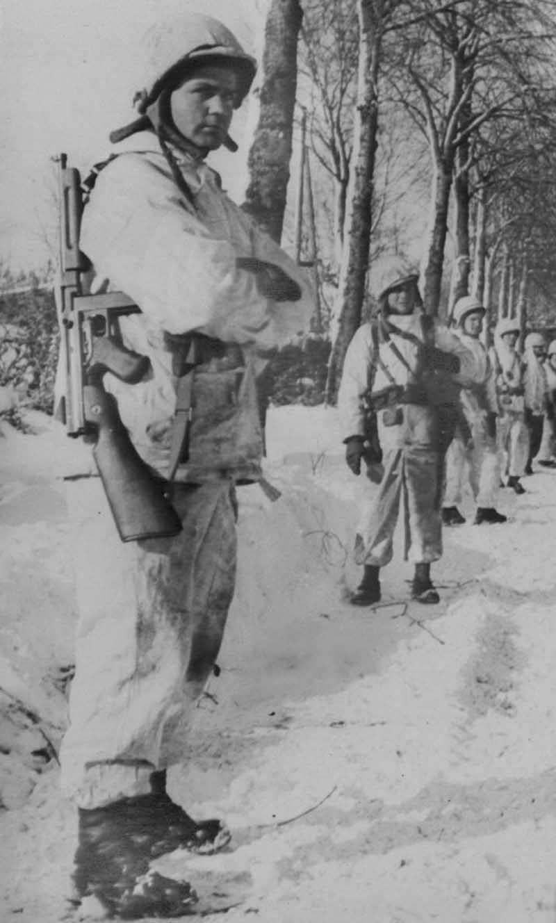 WWII British Snow Smock - CAMOUFLAGE UNIFORMS - U.S. Militaria Forum