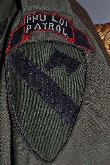 M-65 jacket w/ Phu Loi Patrol scroll, Combat Recon Patrol patch ...