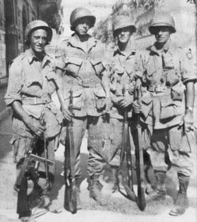 WWII Airborne Rigger Pouches - FIELD & PERSONAL GEAR SECTION - U.S ...