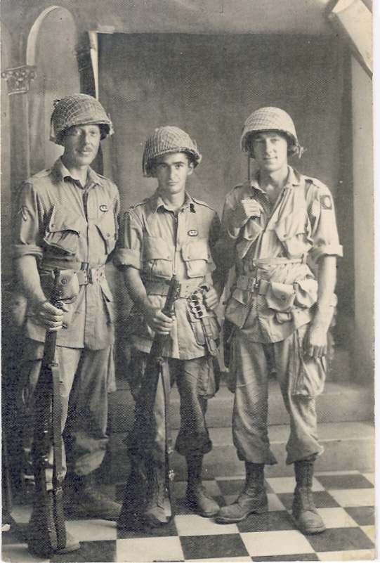 WWII Airborne Rigger Pouches - FIELD & PERSONAL GEAR SECTION - U.S ...