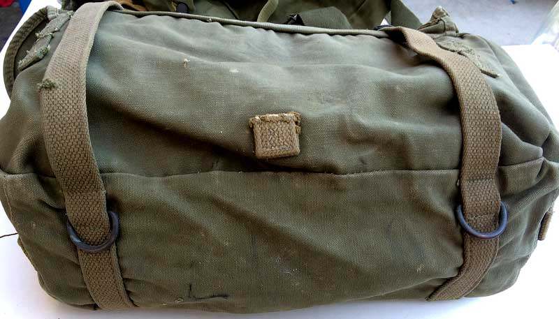 M1945 cargo pack dated 1944 - from 121st Infantry - FIELD & PERSONAL ...