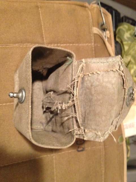 WWII Airborne Rigger Pouches - Page 2 - FIELD & PERSONAL GEAR SECTION ...