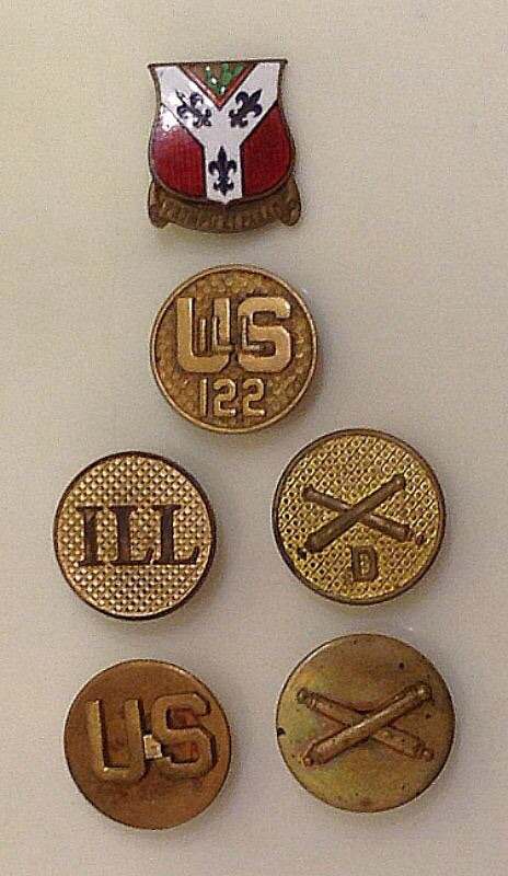 122nd ILL FA Btry D set of brass - DISTINCTIVE UNIT INSIGNIA / UNIT ...