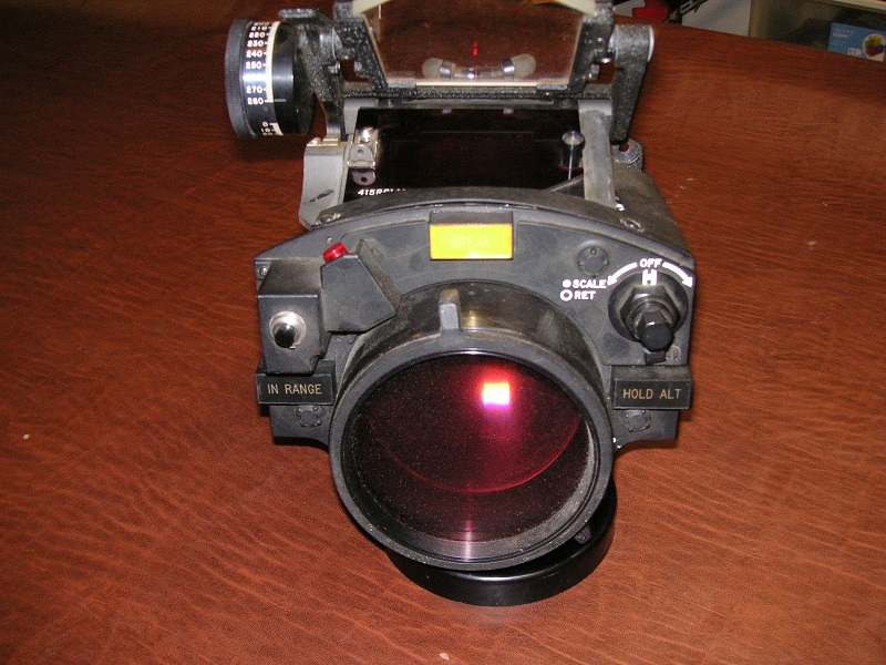 F-4C HUD gunsight - MILITARY AIRCRAFT & AVIATION - U.S. Militaria Forum