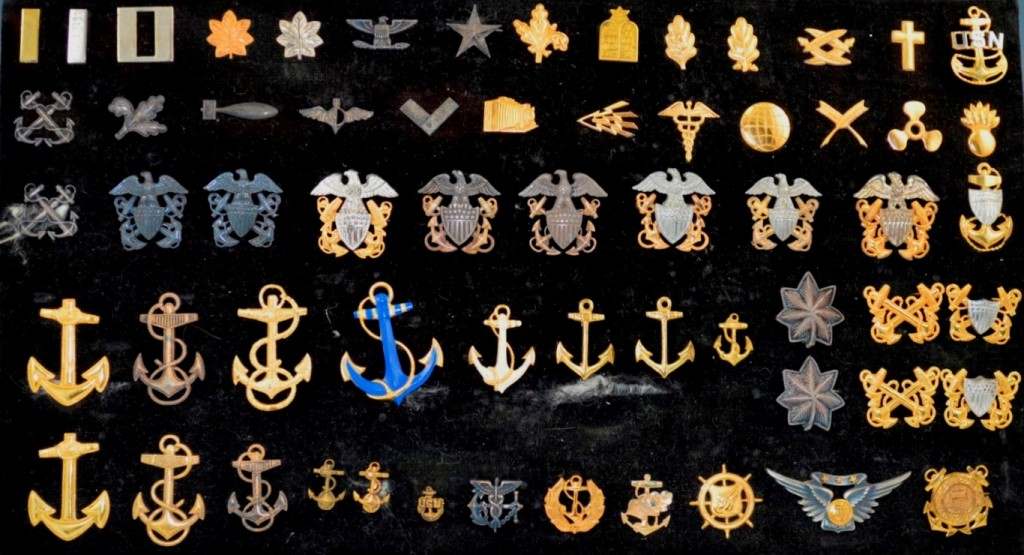 US Navy Insignia Collection - NAVY, COAST GUARD AND OTHER SEA SERVICES ...