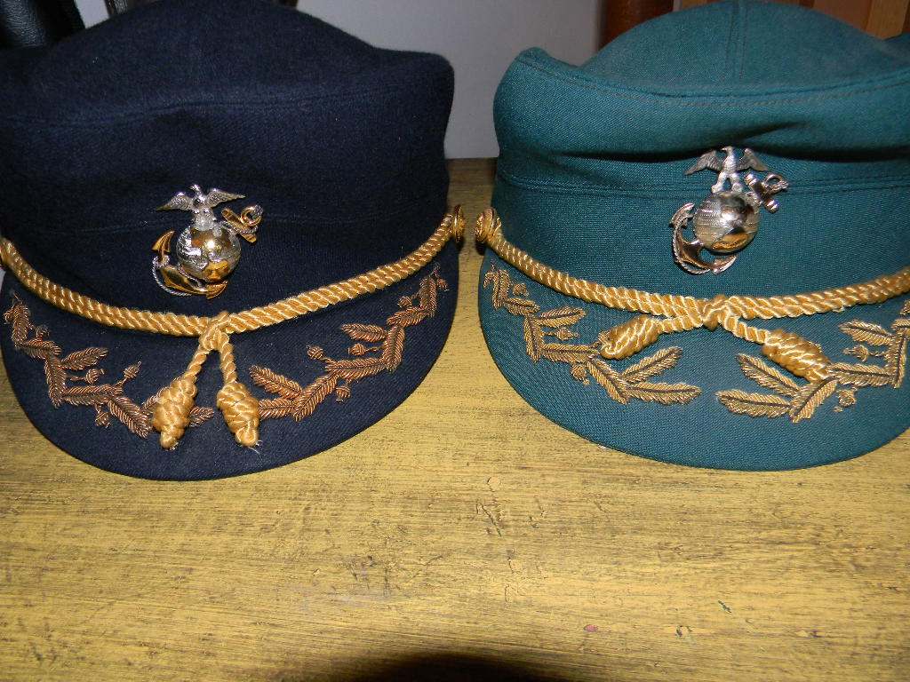 Pretty scarce... Female Field Grade WW2 USMC dress covers - WOMEN'S ...