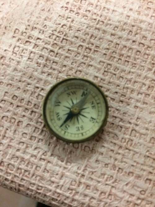 Compass Identification - FIELD & PERSONAL GEAR SECTION - U.S. Militaria ...