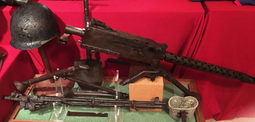 Pacific battlefield recovery machine gun.... - FIREARMS - U.S ...