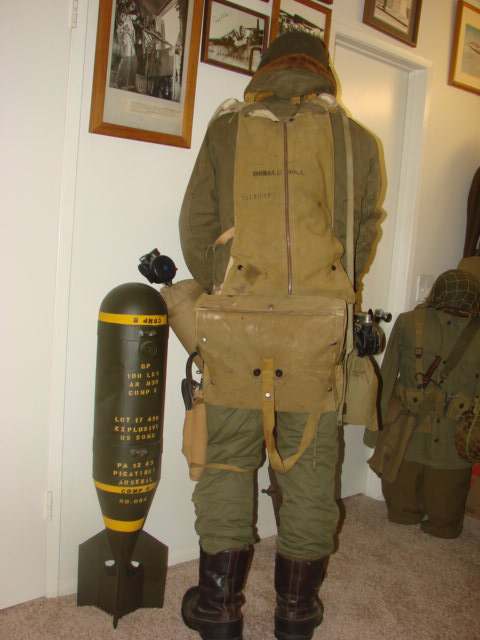 A-4 Parachute rig - SURVIVAL GEAR - U.S. Militaria Forum