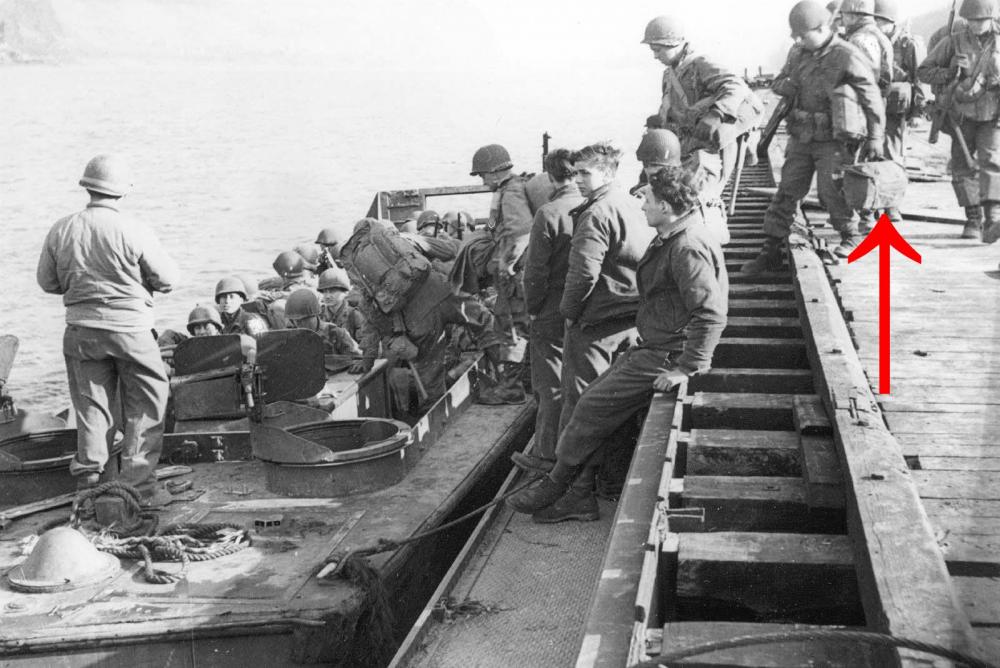 M1945 Combat & Cargo Packs in WWII? - FIELD & PERSONAL GEAR SECTION - U ...