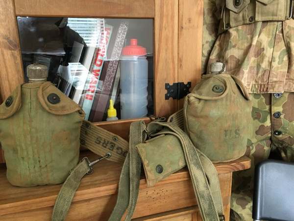 WW2 USMC Hand Camo Field gear - FIELD & PERSONAL GEAR SECTION - U.S ...