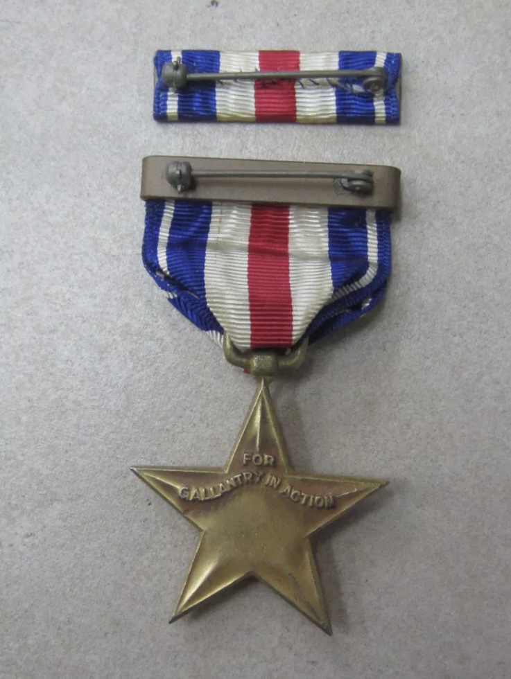 Early WWII Navy/USMC Silver Star - MEDALS & DECORATIONS - U.S ...